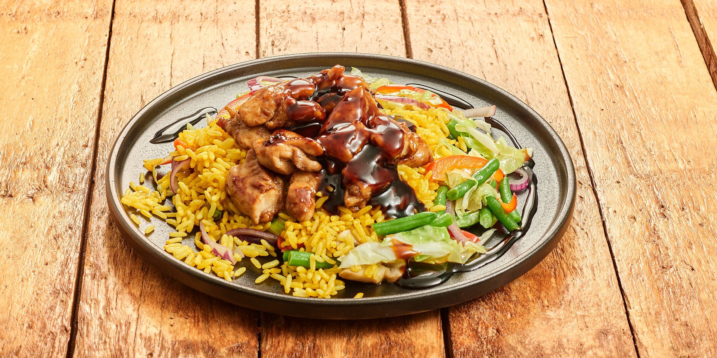 Nasi koening met kip in ketjap en groenten | Uitgekookt